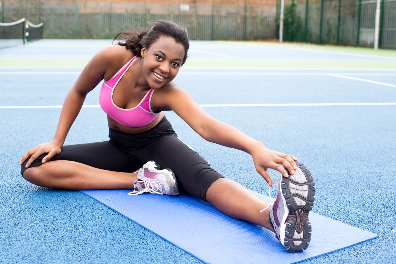 7 Best Tennis Stretches that You Must Try - YL Fitness Plus